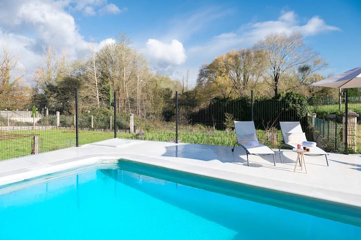 Villa Noia (227), With Pool In Town - Porto do Son