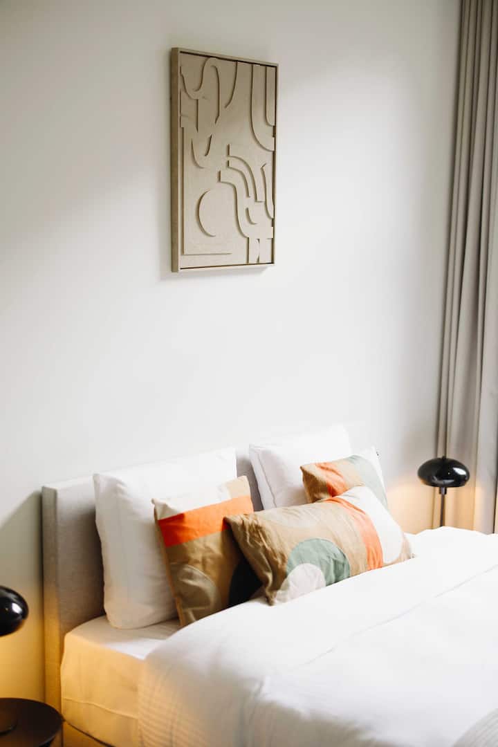 Bright 1-bedroom Apartment With Balcony In Antwerp - Provincie Antwerpen