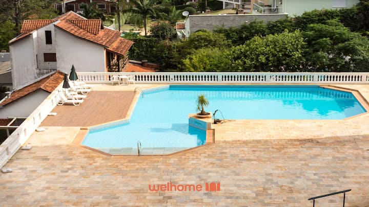 Apartamento Em Serra Negra Com Vista Para O Lago - Serra Negra