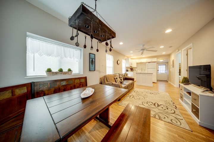 Lake Erie Escape 1/2 Mi To Water: Families Welcome - Geneva-on-the-Lake, OH