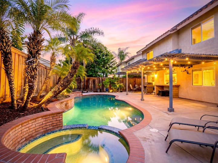 Peaceful Poolside Perfection Near Wine Country. - Murrieta, CA