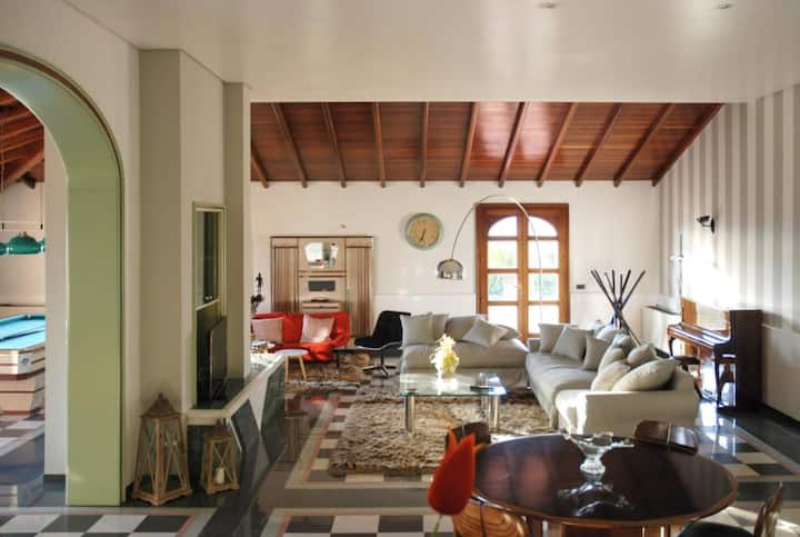 Villa With Private Pool - Pozzallo