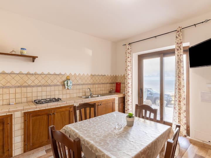 Appartement Avec Véranda Et Parking Privé - Castelsardo