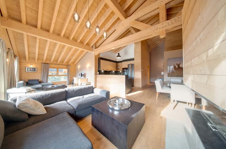 Top Floor Alpine Chalet Apartment In Gryon Villars - Les Diablerets
