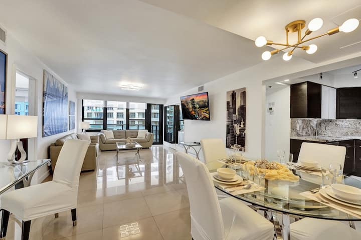 Luxury Beachside Condo – Resort Amenities 617 - Fisher Island, FL