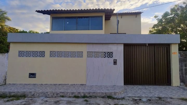 Luis Correia - Casa De 4 Quartos Com Churrasqueira - Luís Correia