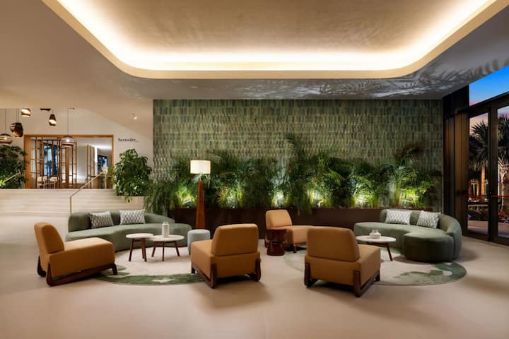 Near Salgados Golf Course + Pool. Spa. Dining. - Guia