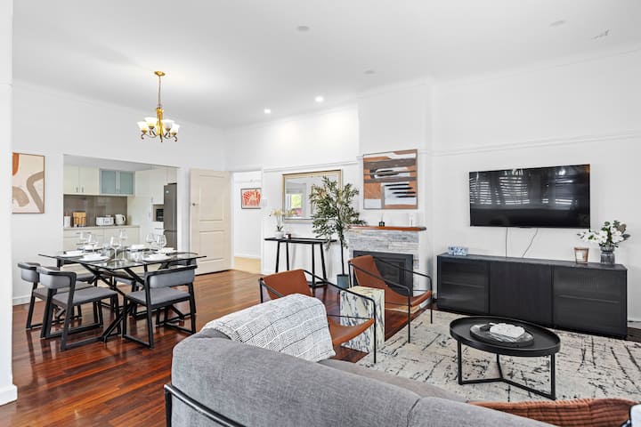 Classic Character, Timeless Australian Warmth - Mount Pleasant