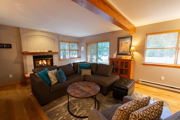 Blackcomb Family Friendly Town Home - Whistler