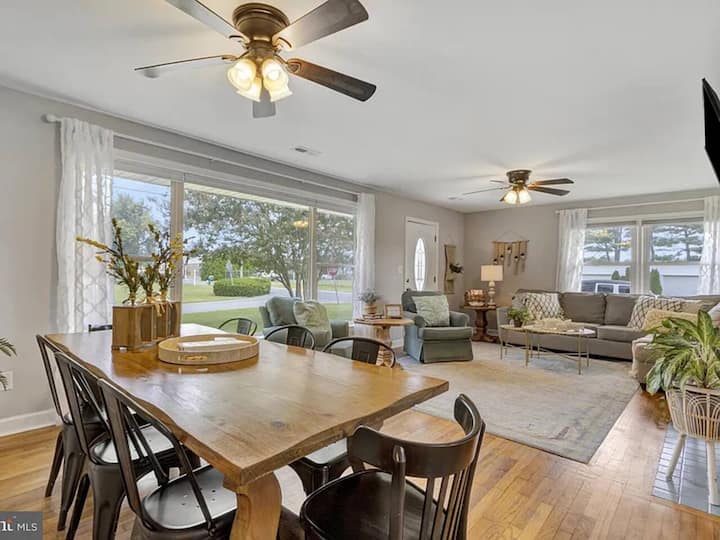 Coastal Cottage | 4br, Dog-friendly, Sleeps 10 - Lewes