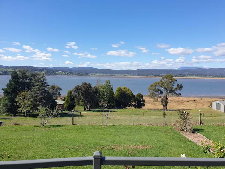 Elegant 4br Escape In Tasmania Wine Region - 태즈메이니아 주