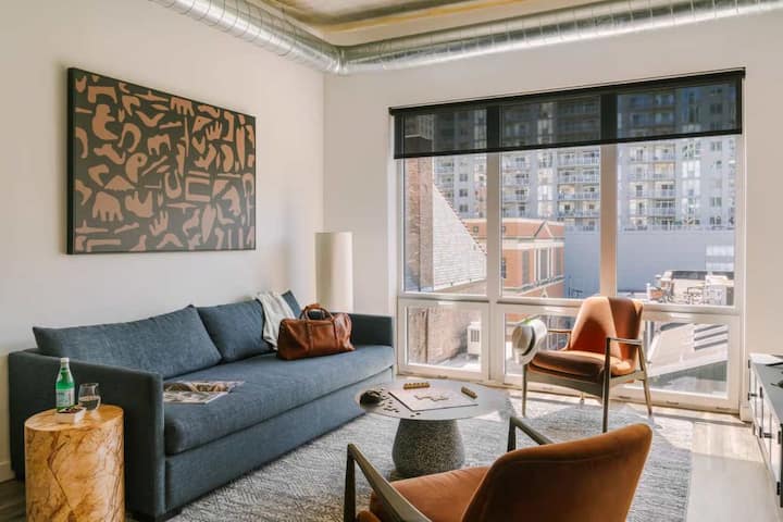 Luxury Penthouse Loft W/terrace  507 | River North - Chicago, IL