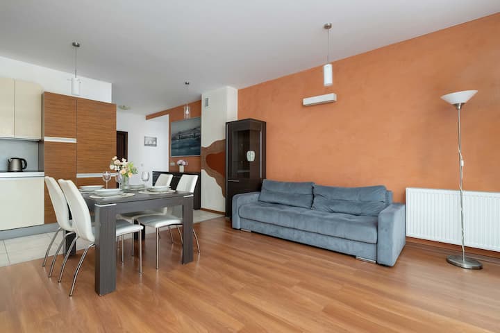 Tunelowa 22a | Spacious Apartment | Parking - Katowice