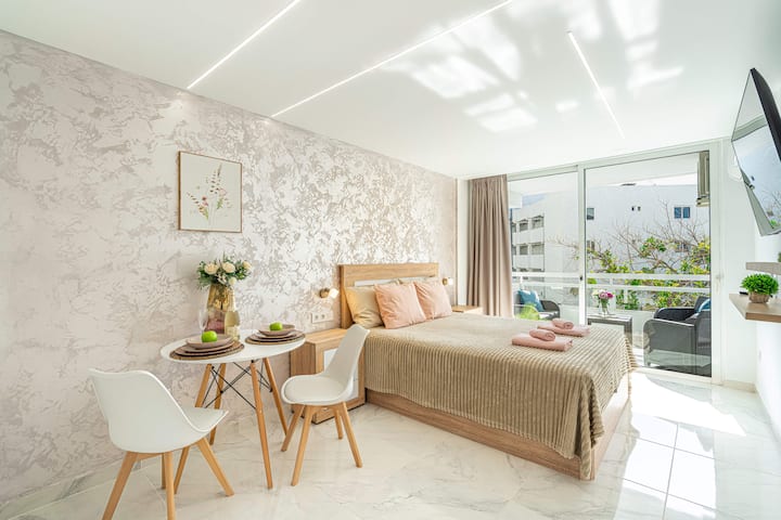 Ponderosa Minicasa Studio - Los Cristianos