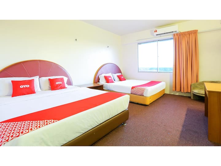 Family Suite Escape | Perfect For Group Getaways - Segamat District