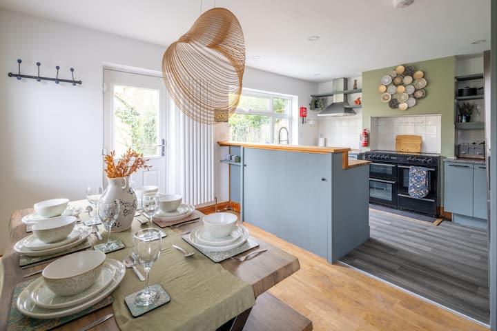 The Grantchester - Charming Village Home - Cambridge