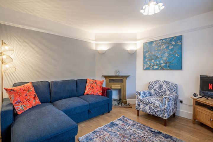 The Grantchester - Charming Village Home - Cambridge
