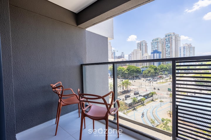 Complete Studio 120 M From The Subway Hmr0602 - Santo Amaro