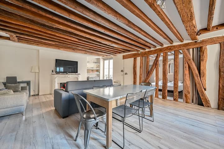 Grand 2 Pieces Typique Du Marais - Gare d'Austerlitz