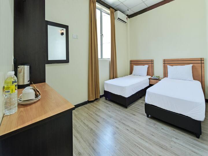 Deluxe Twin Haven | Free Parking & Wifi - Pendang