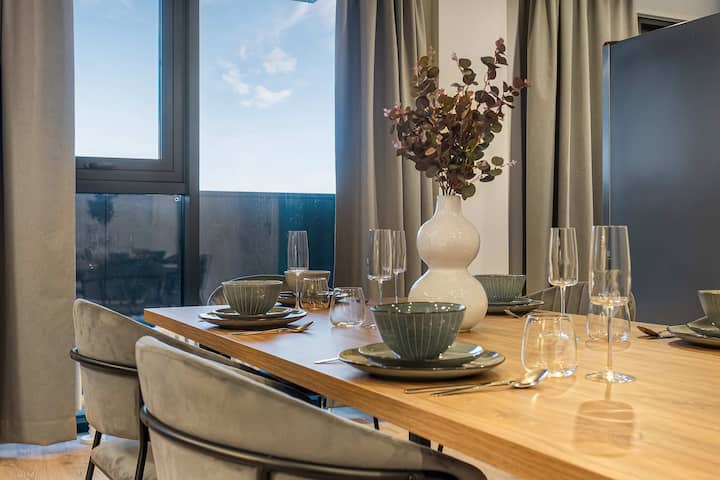 Eir Four Bedroom Apartments - Reykjavik
