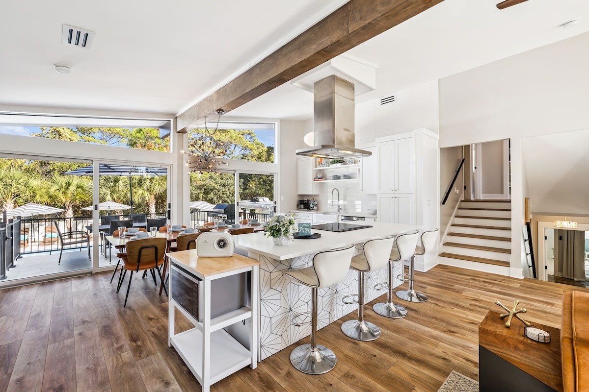 Escapada apta para mascotas con piscina, LSV y patio cercado - Casas en ...