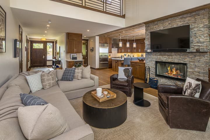 Ski-ready Highlands Retreat With Hot Tub - ビッグ・スカイ, MT