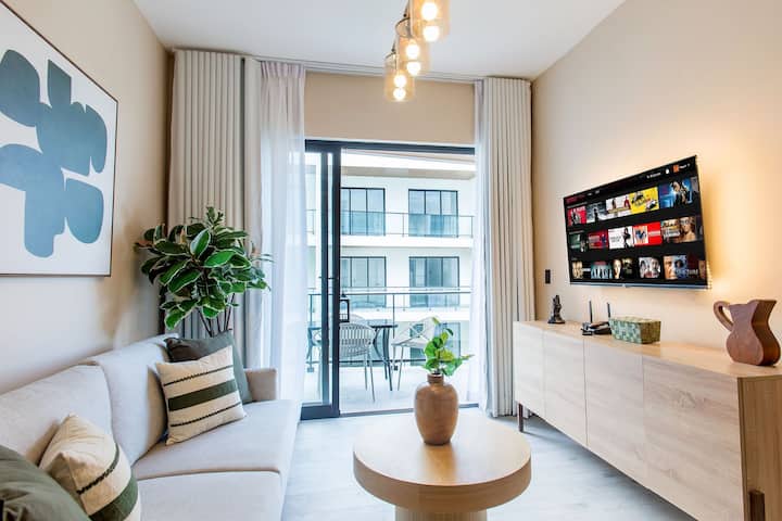 Condo With 1 Bedroom, 6 Pools, And Near Downtown - Punta Cana