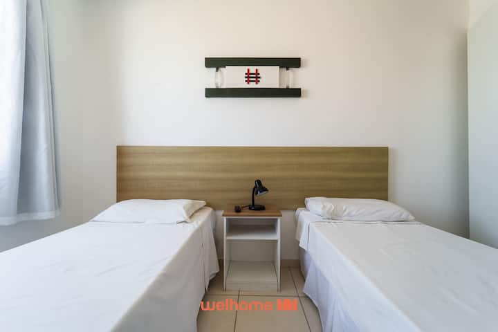 Apartamento No Centro De Macae A Metros Da Praia - Macaé