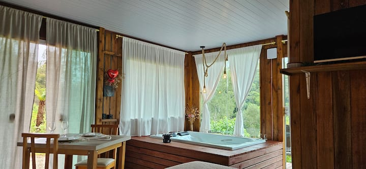 Chalé Romântico Com Banheira - Brasil