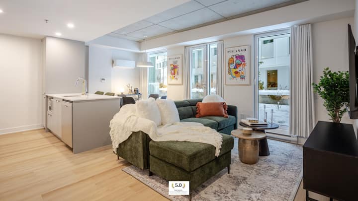Montreal Hideaway | Free Parking & Ev - Montreal