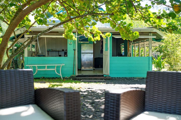 Tahiti - Bungalow Manomano Beach Paea - Tahiti