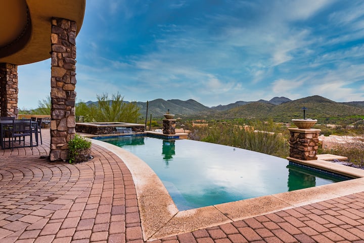 Desert Oasis W/ Infinity Pool, Spa & Mountain View - Cave Creek, AZ