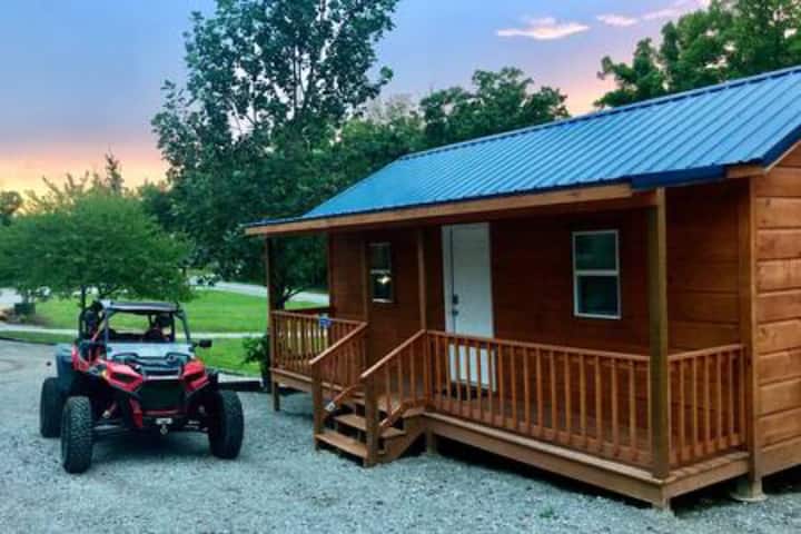 Small Cabin 3 - Pickett CCC Memorial State Park, Jamestown
