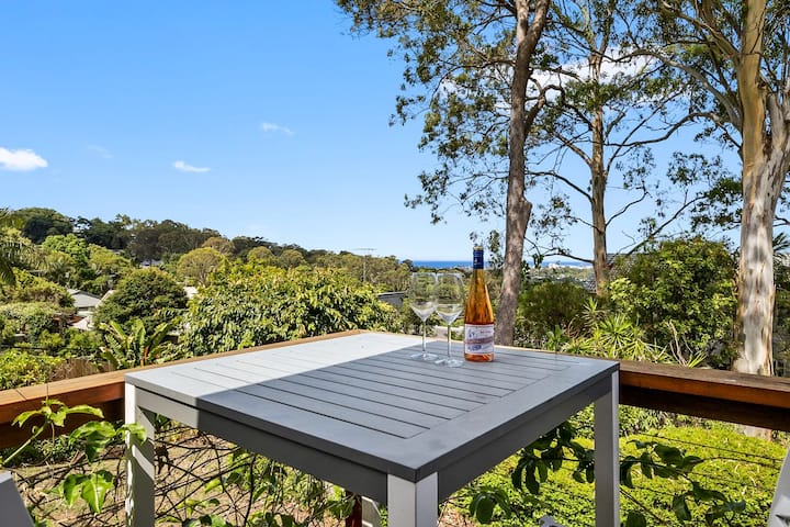 Ocean Peeks, Delightful 1 Bedroom Studio - Buderim