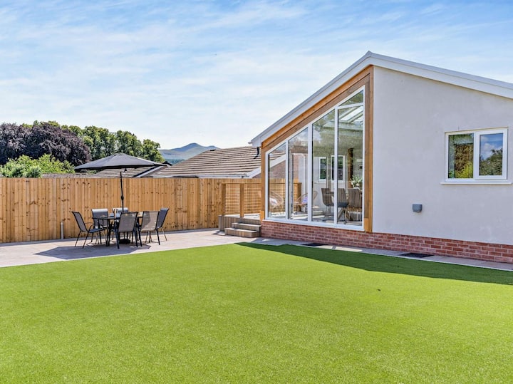 3 Bed In Brecon (Oc-92341) - Brecon