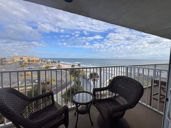 Family Fun * On The Ocean - Daytona Beach