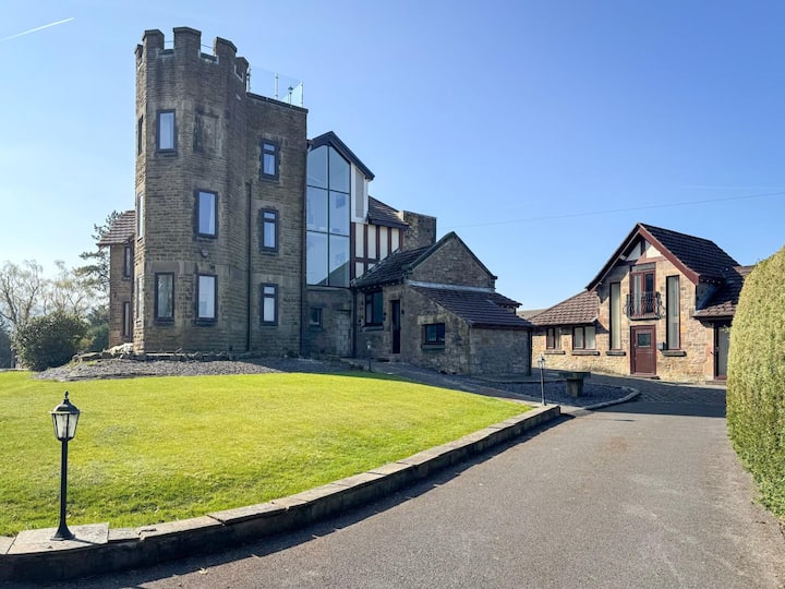 6 Bed In Chapel-en-le-frith (Oc-c34371) - Buxton