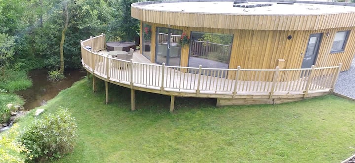 The Crannog | Circular Riverside Retreat With Hot - Kenmore