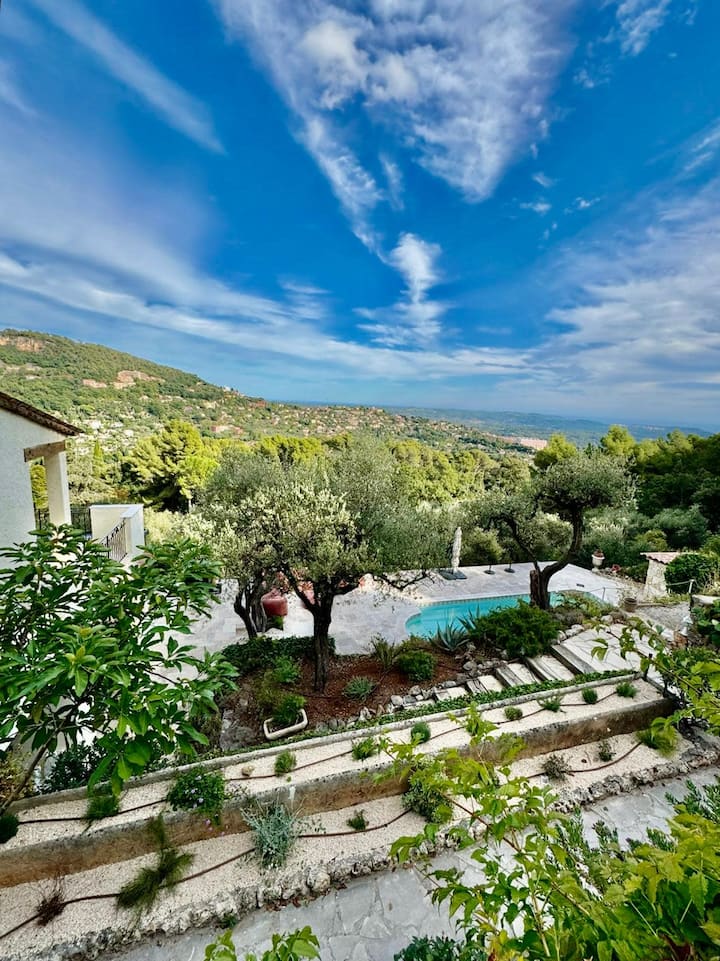 Villa D’exception Au Cœur Des Oliviers • Vue Mer - Grasse
