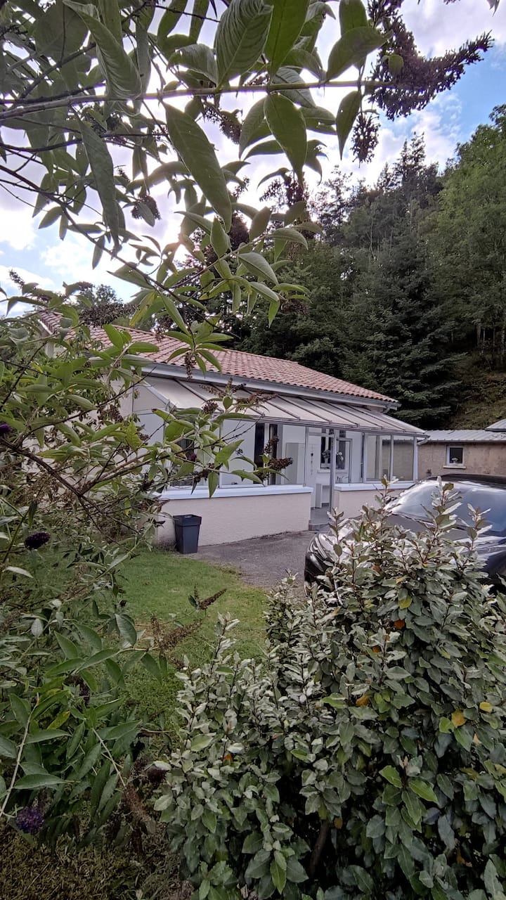 Vue Dégagée Au Calme - Lalouvesc