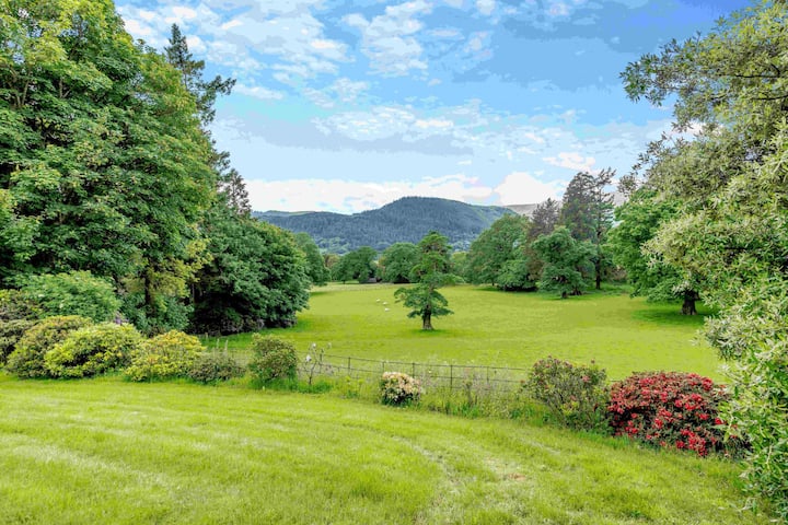 Coach House With Jacuzzi And Outdoor Kitchen - Snowdonia National Park