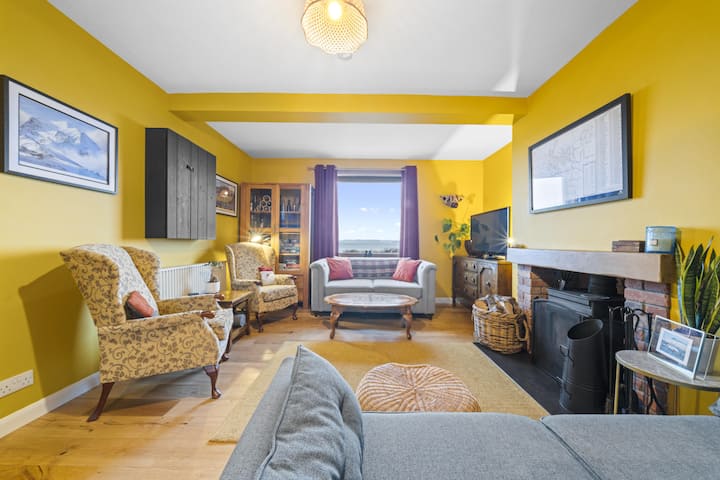 Beinn View 3 Bedroom House - Sea View - Ardersier - Nairn