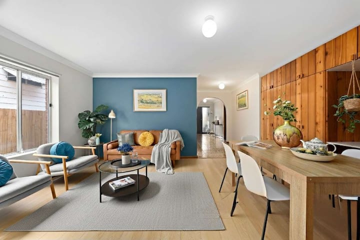 Maison rétro 3BR près de Manly Parking gratuit et centre commercial ...