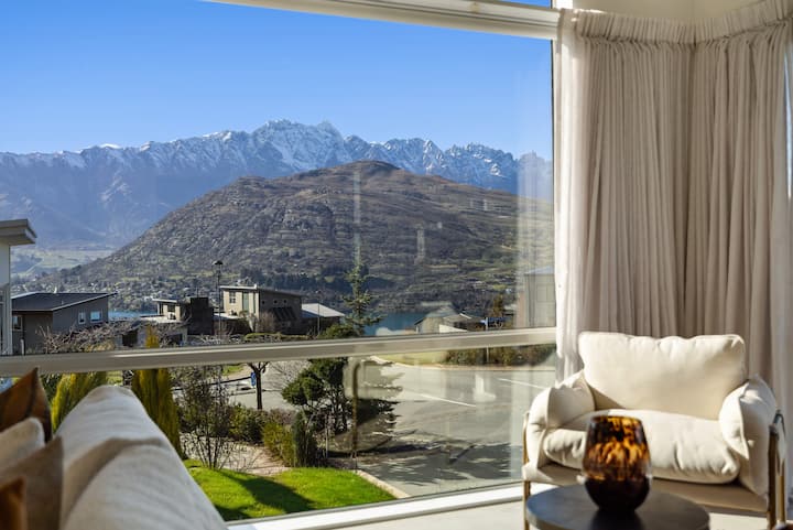 Central Mountain Retreat - Queenstown