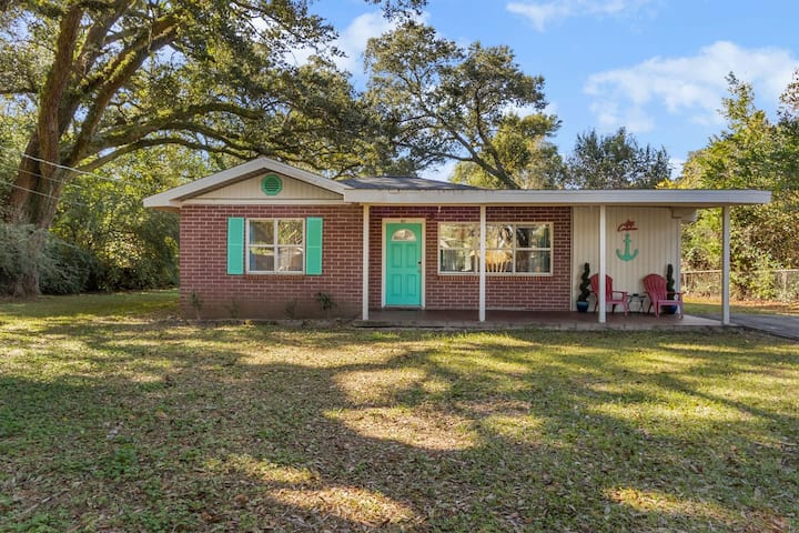 Cozy Home In Pensacola - Brent, FL