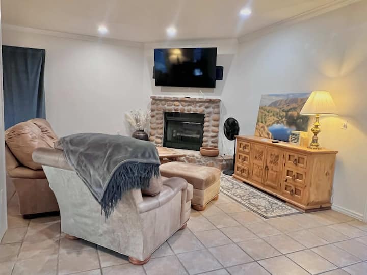 The Lazy Lion At Triple Z - Lake Lawtonka, OK