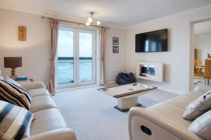13 St Bride's Bay View - 4 Bedroom - Broad Haven - Haverfordwest