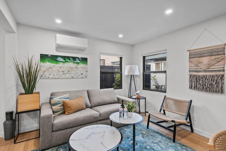 The Surf Nook New - University City - San Diego