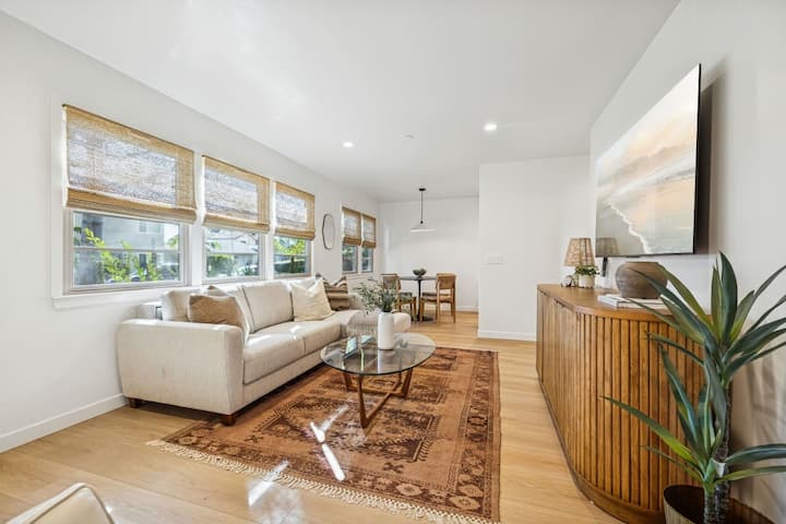 Casa Yano Apartment 1 - Coastal Comfort - Santa Barbara, CA